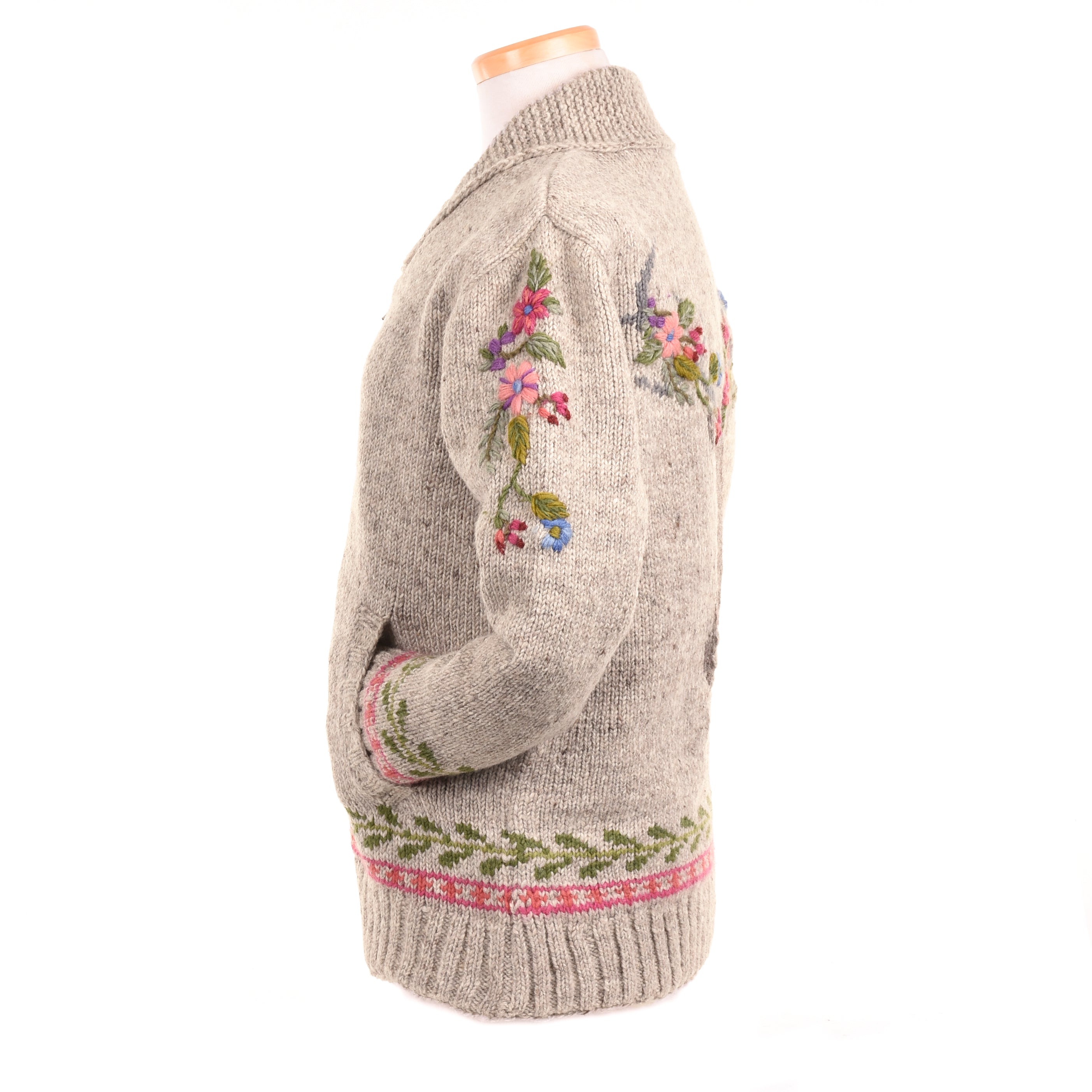 Discover the Exquisite Hartley Sweater: Handmade, Floral & Deer Motif ...