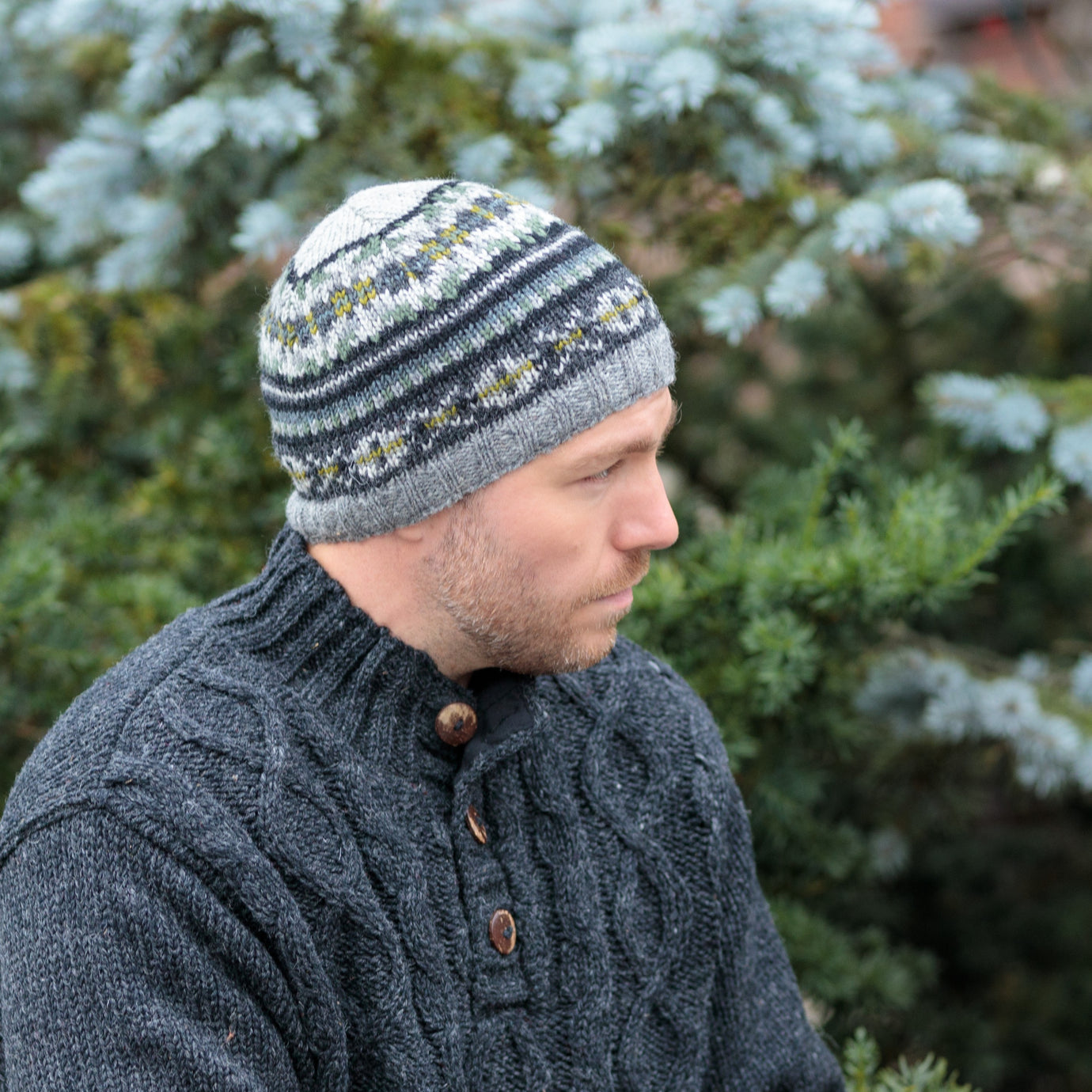 Axel Beanie - Fair Isle Inspired Pattern with Fleece Lining – Lost ...